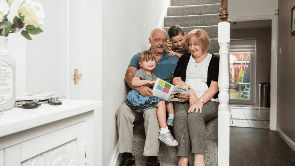 Free programme helps families create a smoke-free home | NHS Lanarkshire