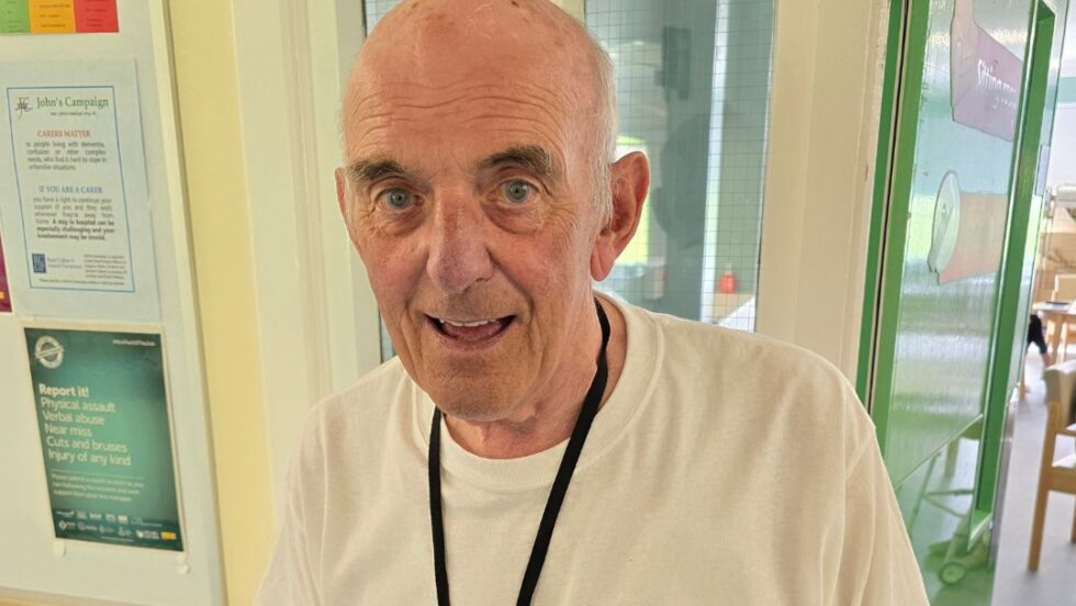 Friendly chats with Joe bring warmth and laughter to Hairmyres wards ...